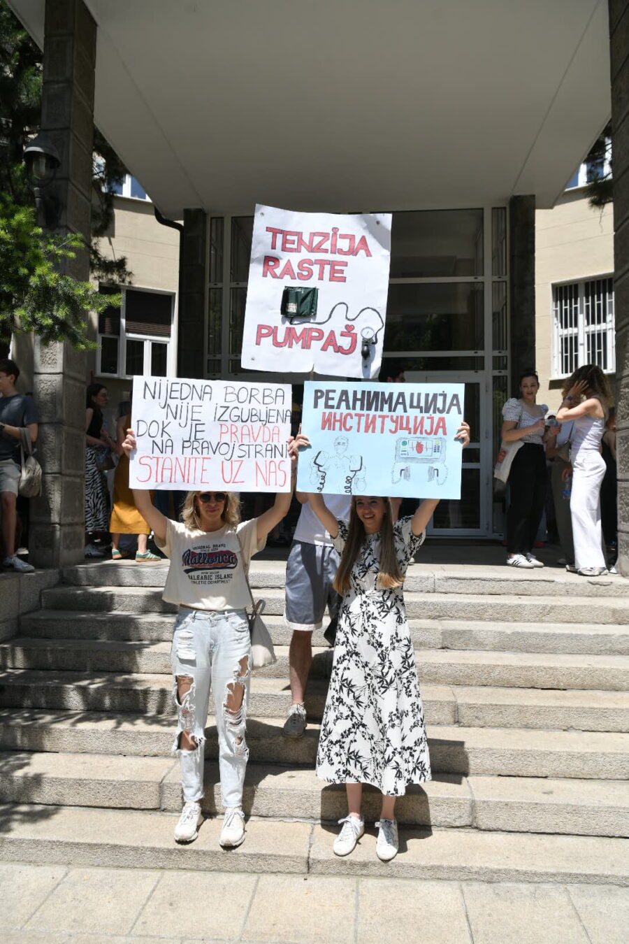 Profesori Medicinskog fakulteta odlučili: Nema onlajn nastave