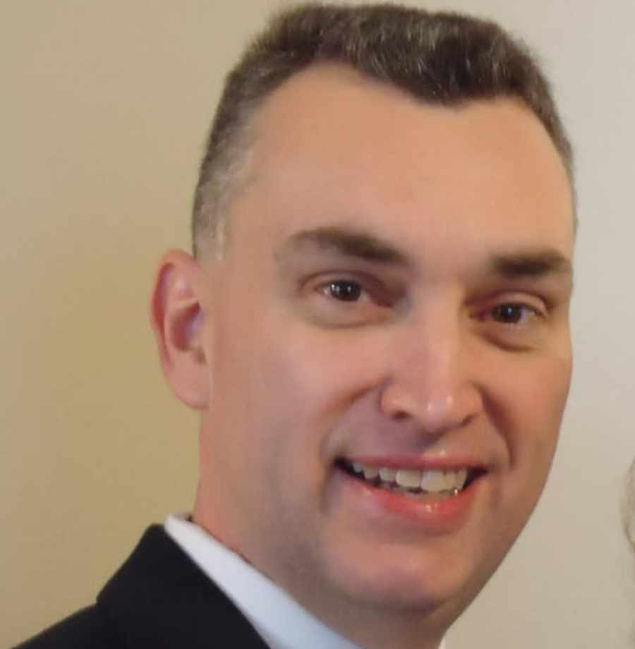 Osumnjičeni za ubistvo u Minesoti radio za guvernera, sada direktor u ...