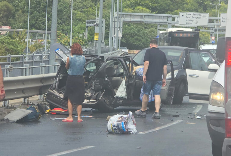 Karambol kod Hipodroma: Jedna osoba poginula u lančanom sudaru FOTO