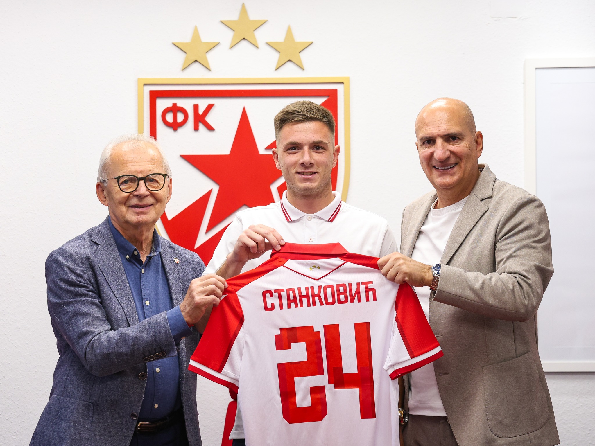 Nikola Stanković potpisao ugovor sa Crvenom zvezdom