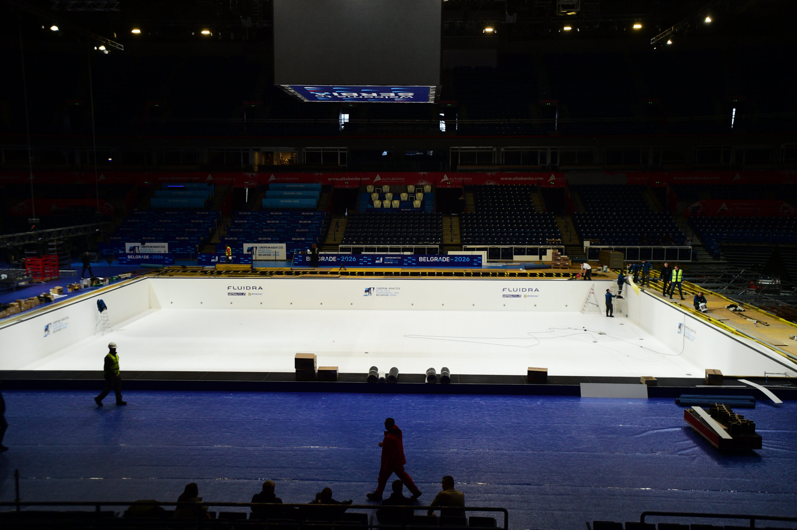 FOTO Pogledajte kako sada izgleda Arena, dok večiti rivali igraju ...