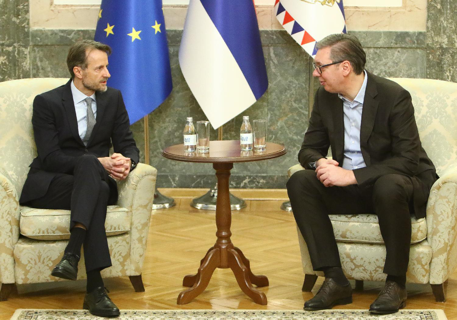 Vučić razgovarao sa ambasadorom EU fon Bekeratom o evropskom putu Srbije